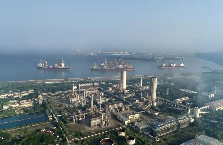 AM Green and DP World to position India as a global green molecules ...